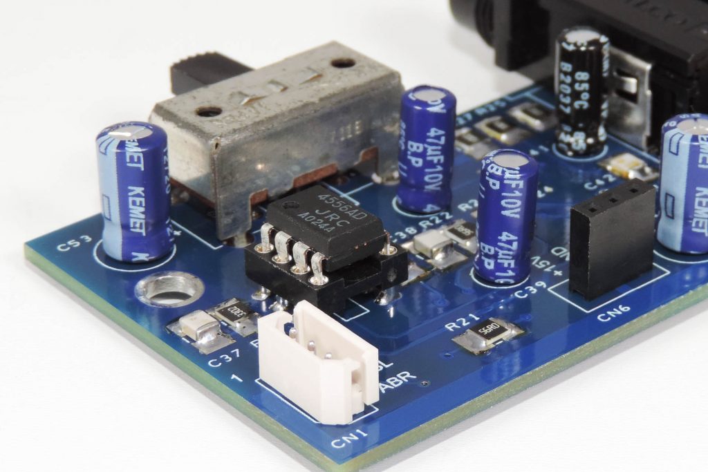Nebula Balanced Outputs for the Roland MKS-70 - Plasma Music Limited